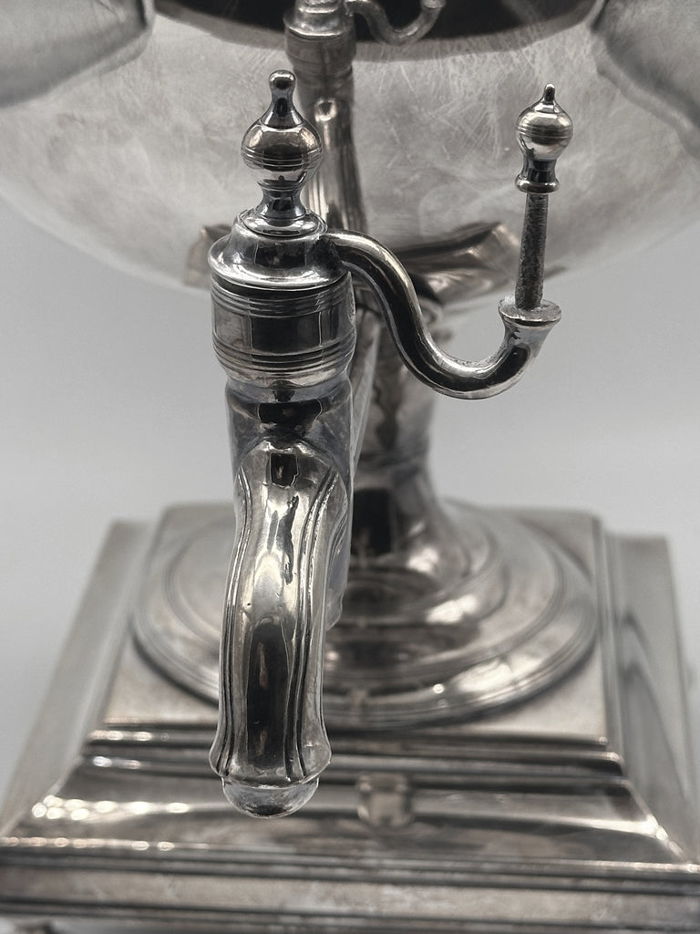 Tea Urn. English Sheffield Silverplate over Copper. 19th Century. 17 ...